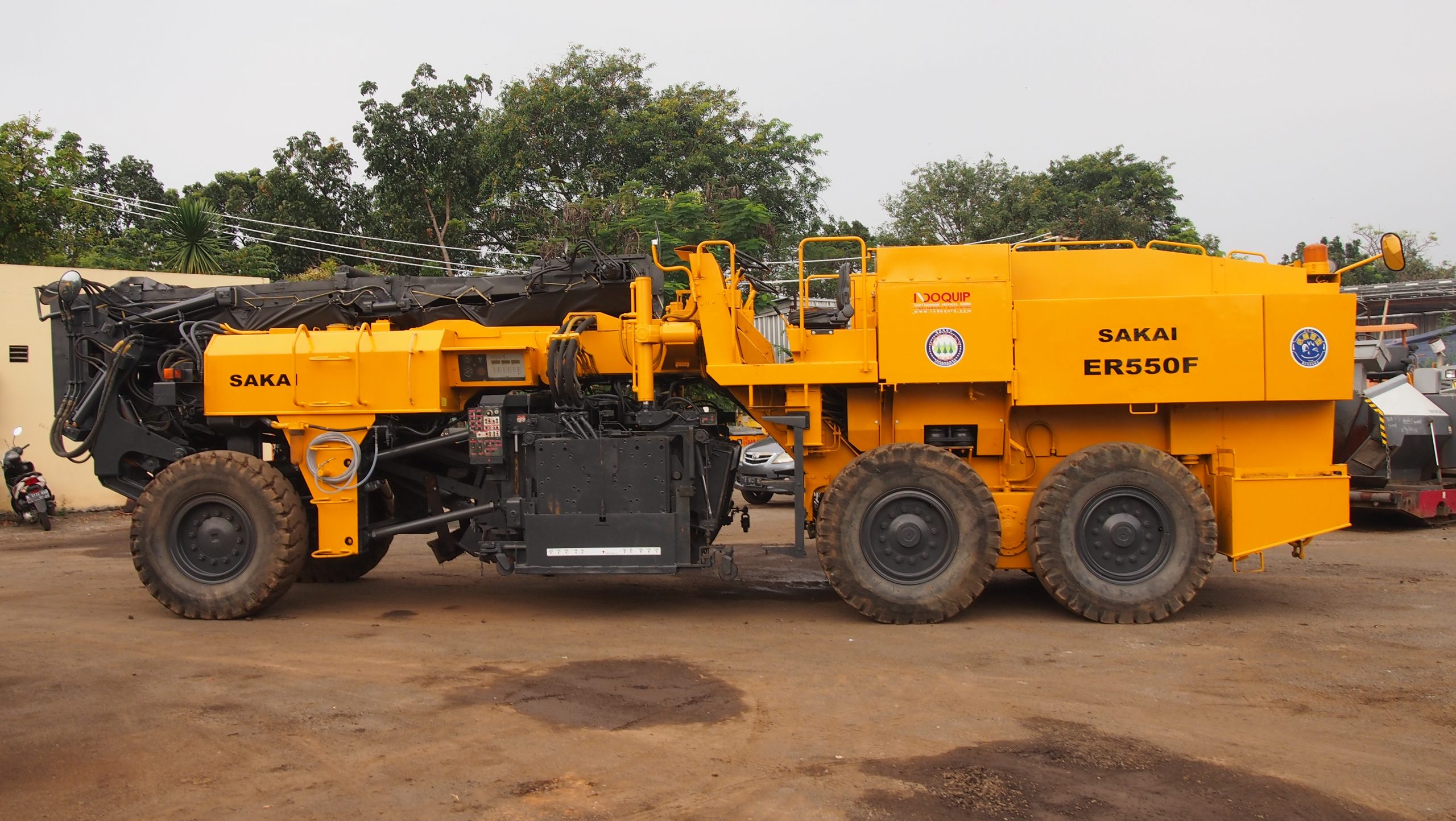 Road Cutter Sakai ER550F - TSE Rental